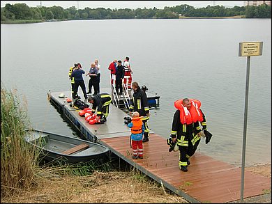 Wasserwacht Mainparksee - Übung der Feuerwehren Juni 2014
